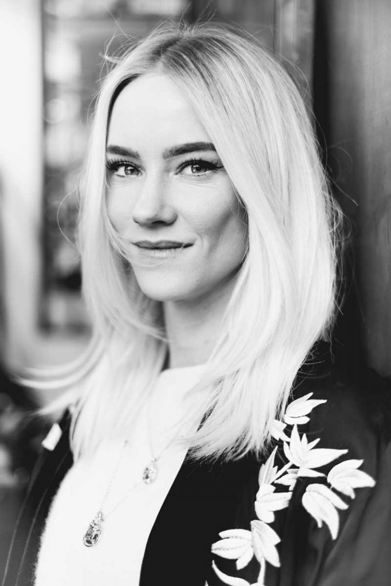 Rosa Hartman - Mogeen